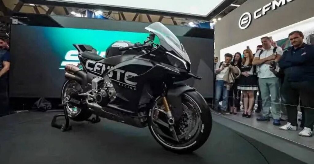 CF Moto V4 SR-RR Unveiled: Revolutionary 210HP Superbike With Active ...